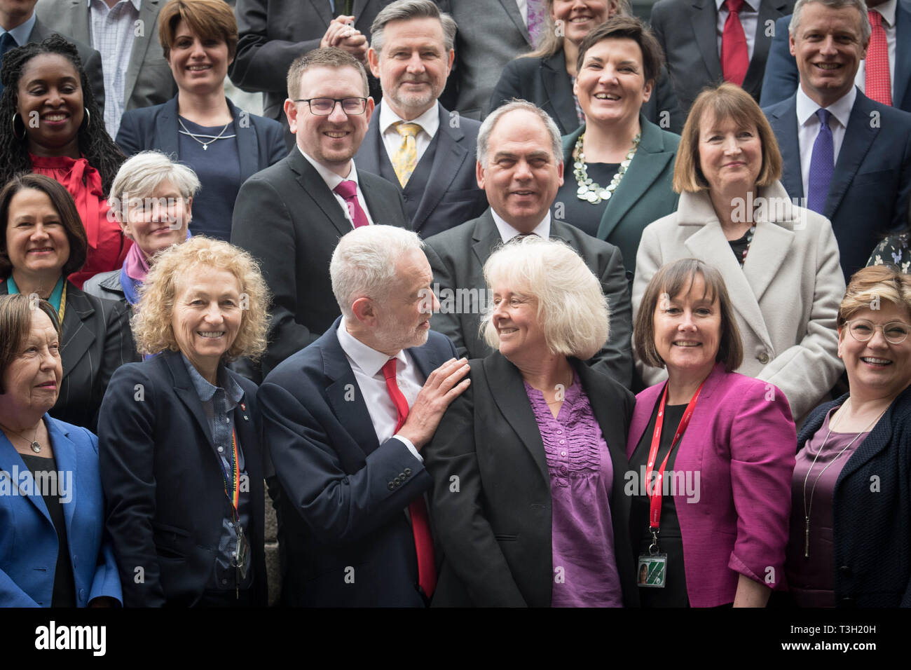 Ruth jones right of corbyn hi-res stock photography and images - Alamy