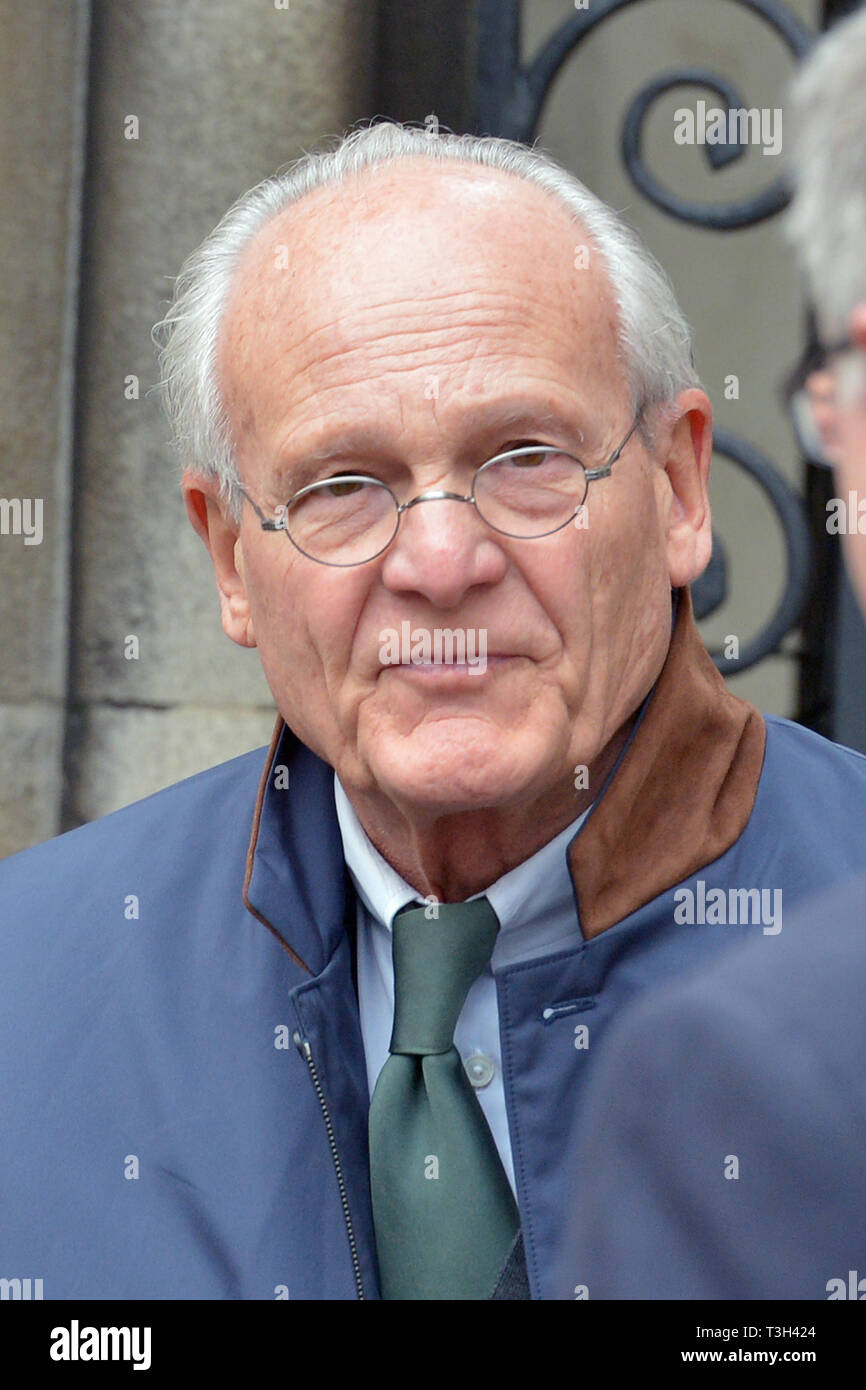 Wife having a affair hi-res stock photography and images - Alamy