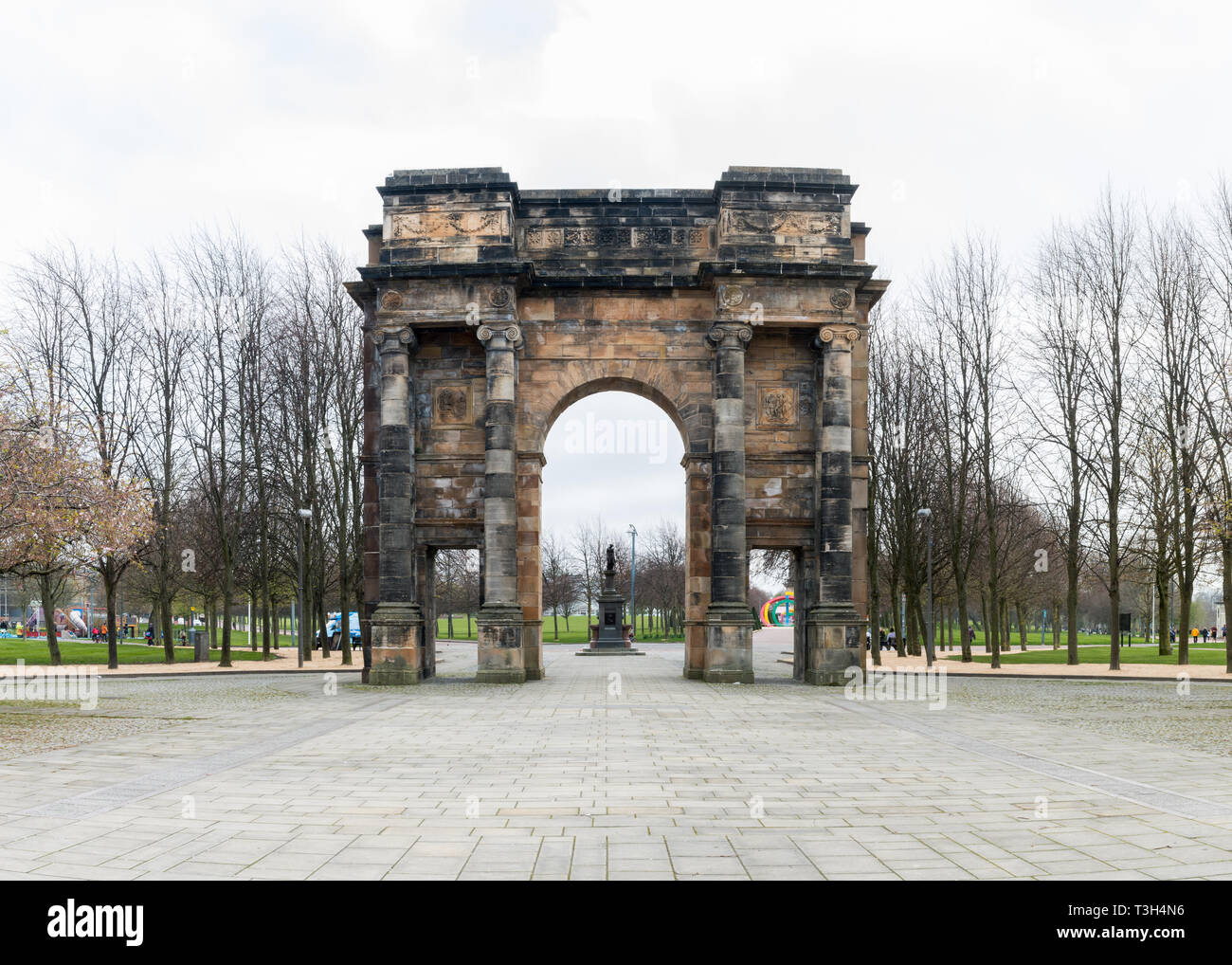 McLennan Arch at Glasgow Green, Glasgow, Scotland, UK Stock Photo - Alamy