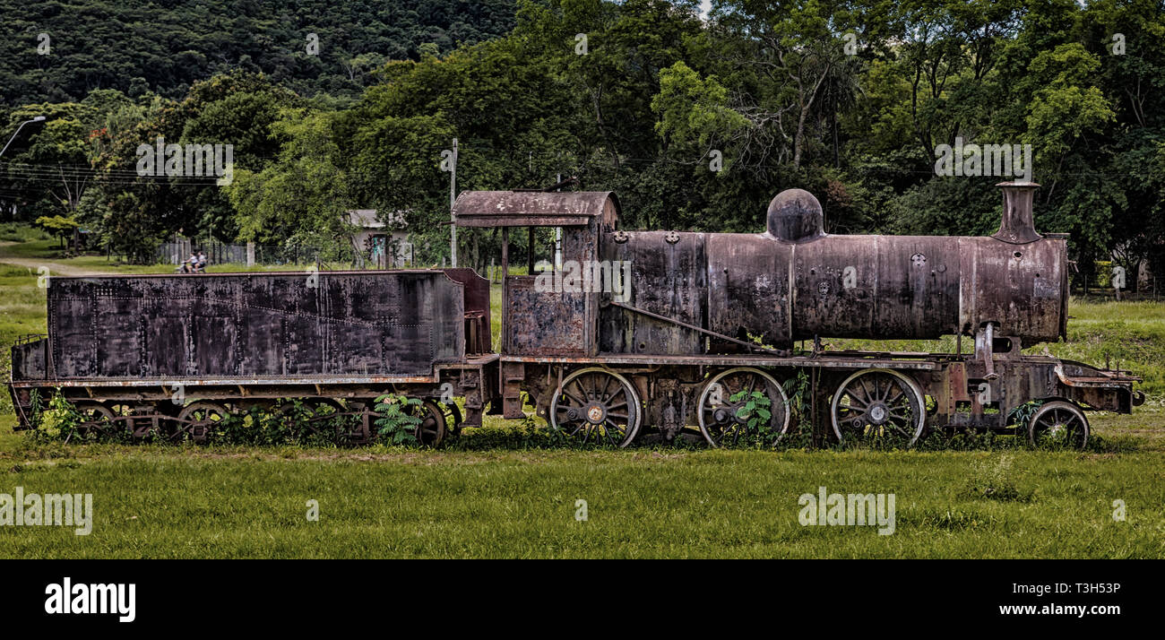 Old iron train locomotive hi-res stock photography and images - Alamy