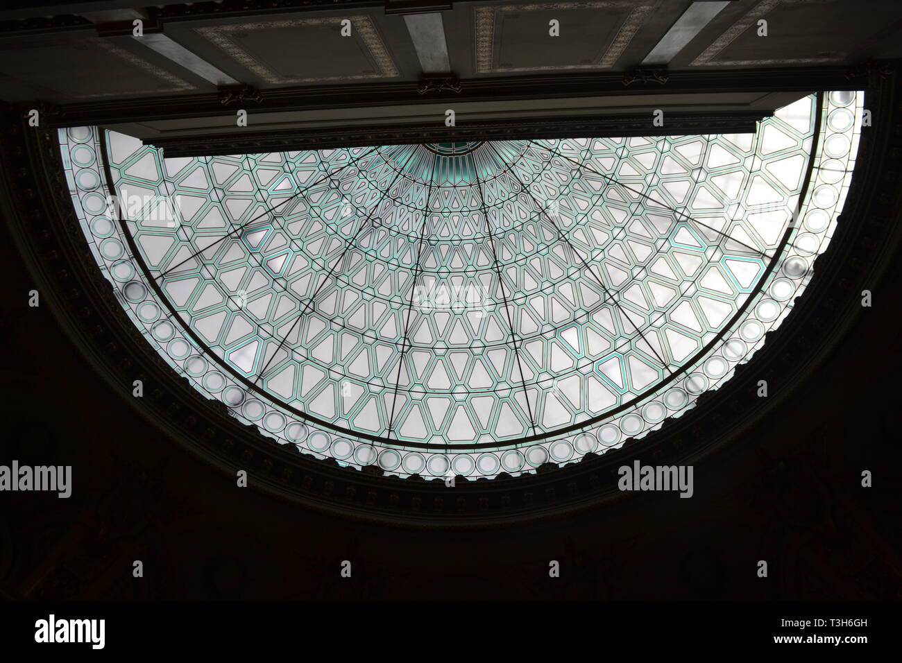 Roman dome architecture hi-res stock photography and images - Alamy