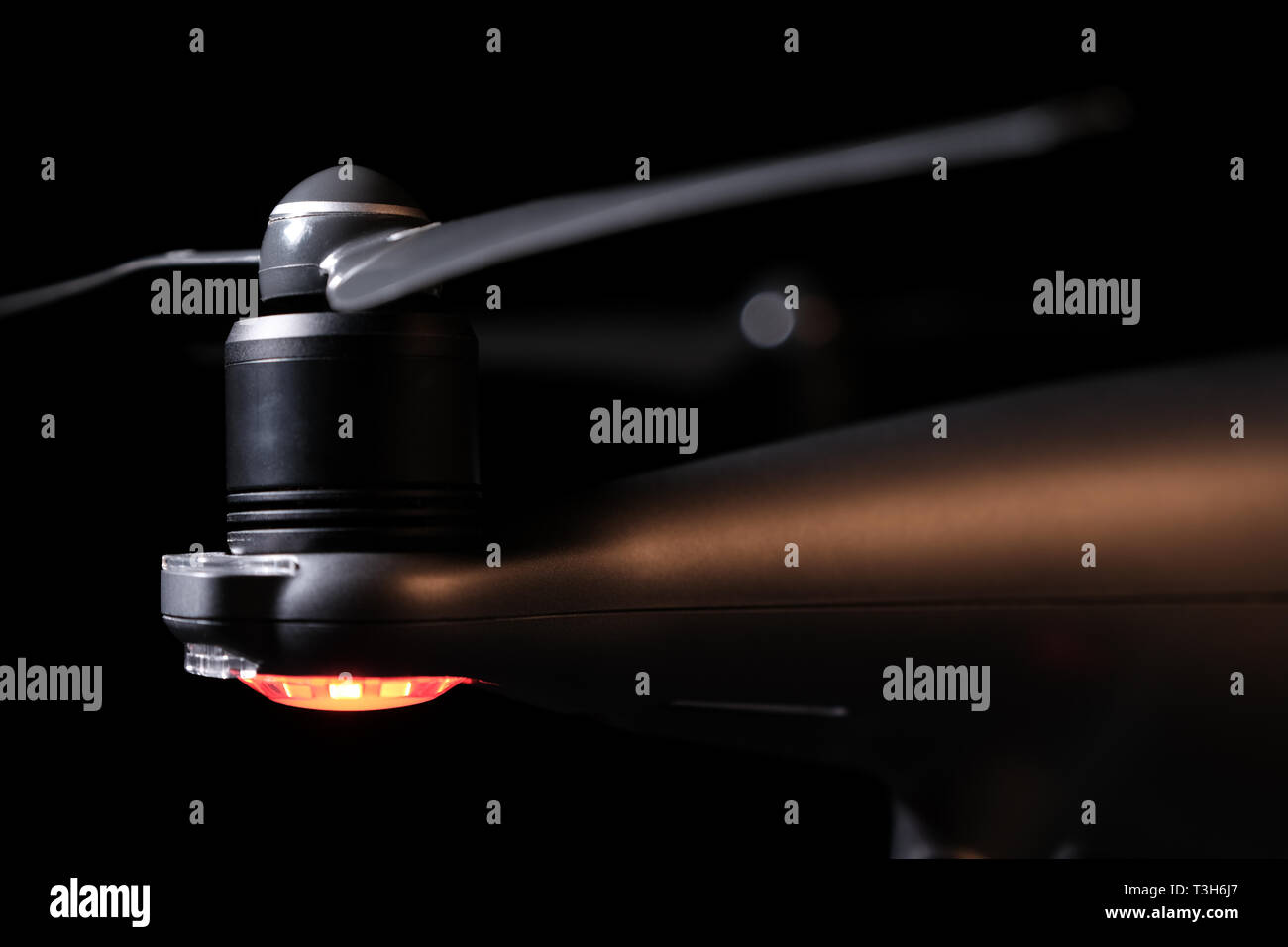 Dji phantom pro obsidian hi-res stock photography and images - Alamy