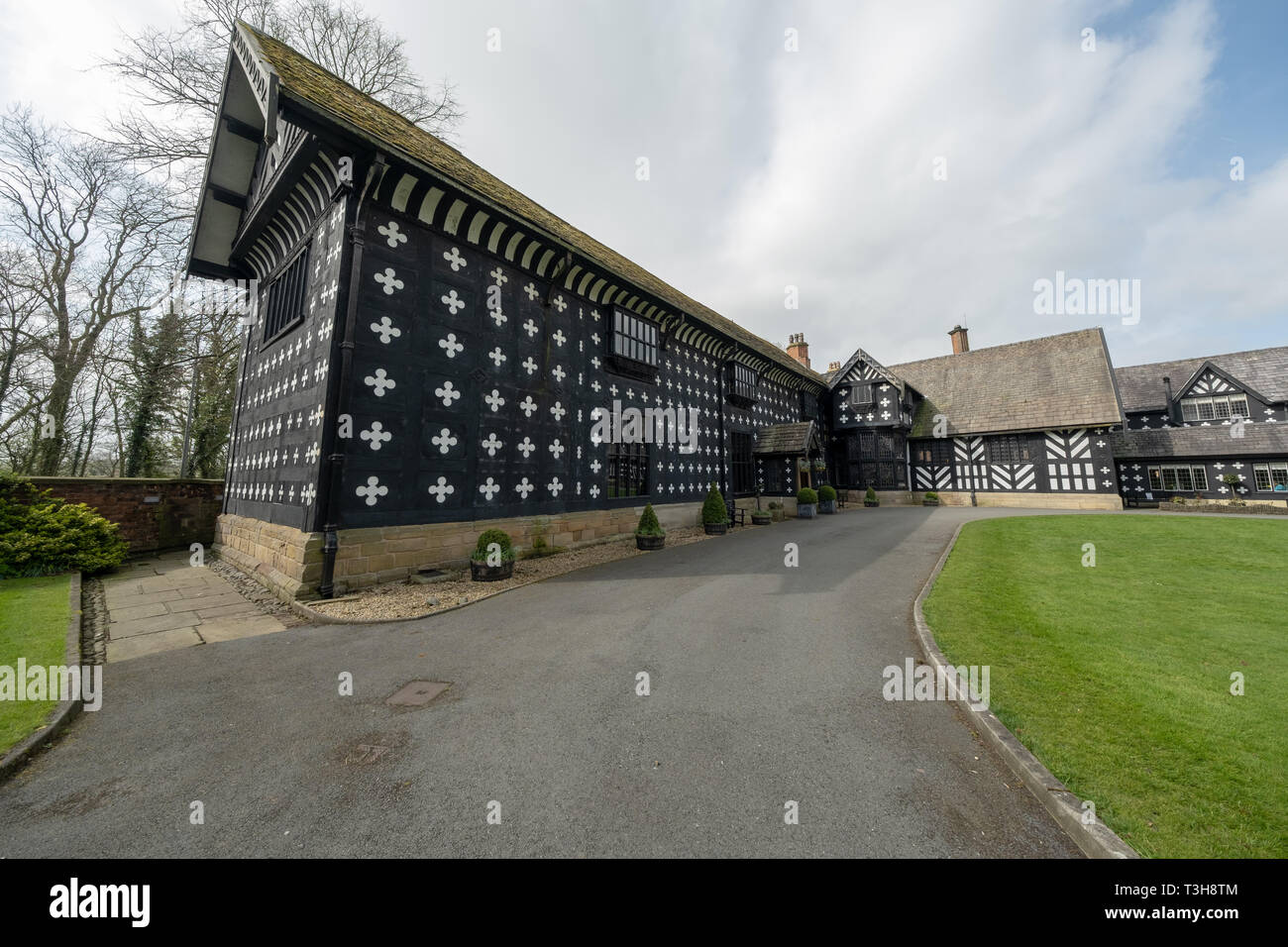 Samlesbury hi-res stock photography and images - Alamy