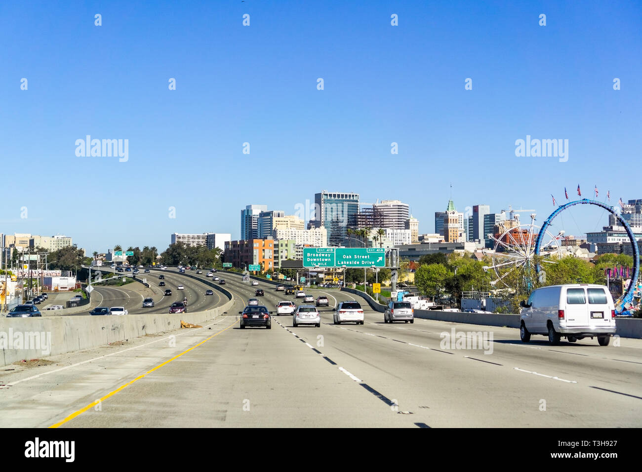 March 31, 2019 Oakland / CA / USA - Travelling on the freeway in east ...