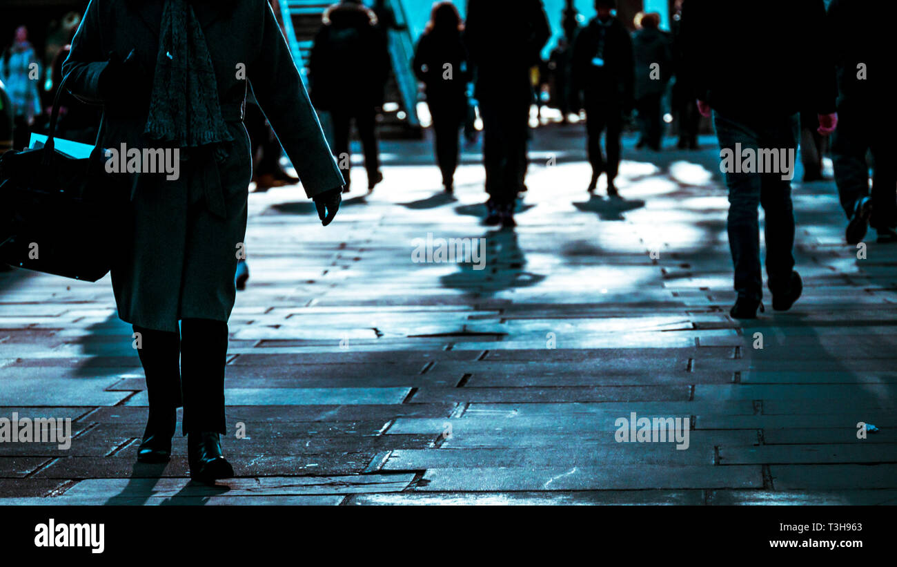 Commuter walking london hi-res stock photography and images - Alamy