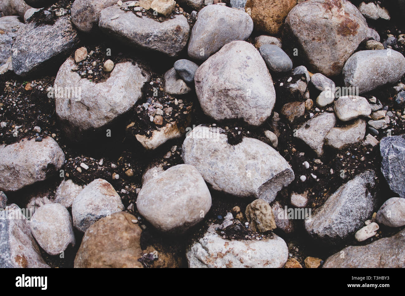 Pile of mud hi-res stock photography and images - Alamy
