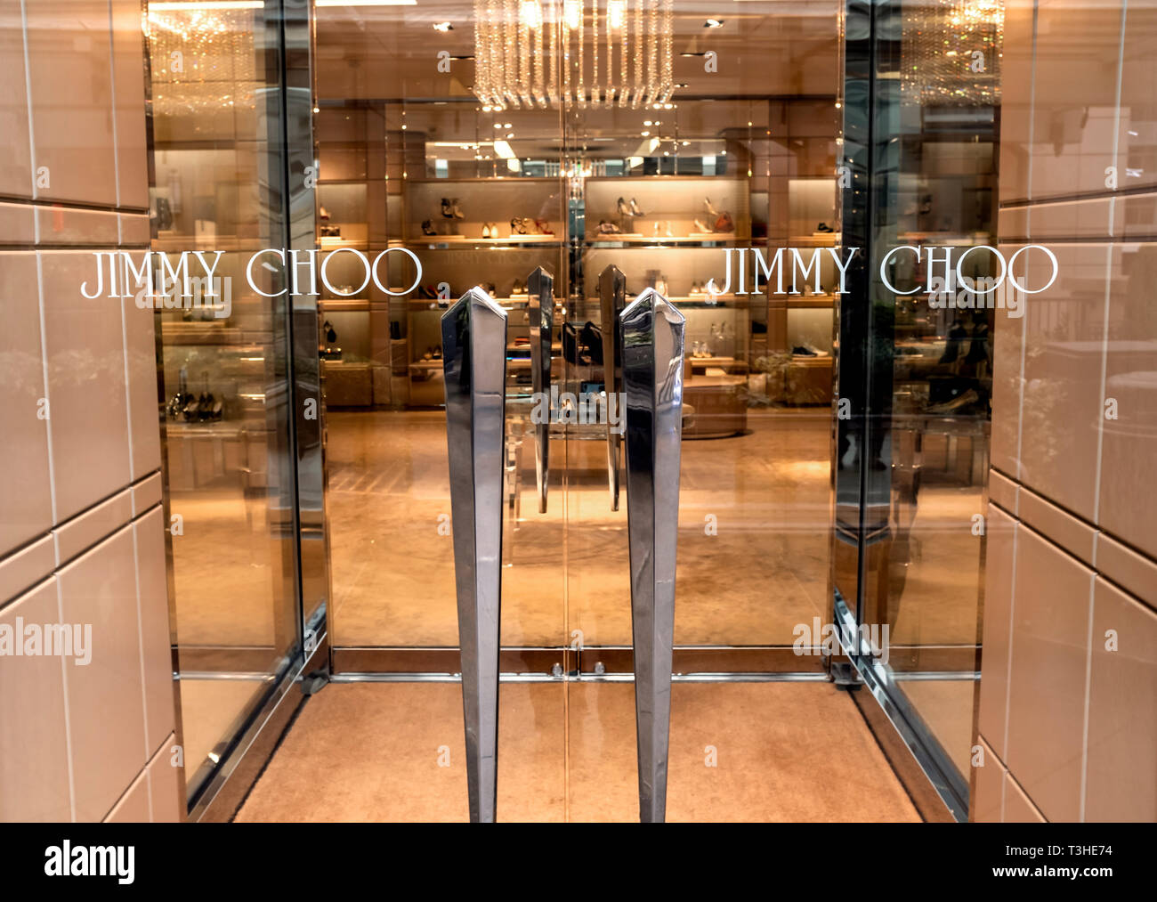 Jimmy choo hi-res stock photography and images - Alamy