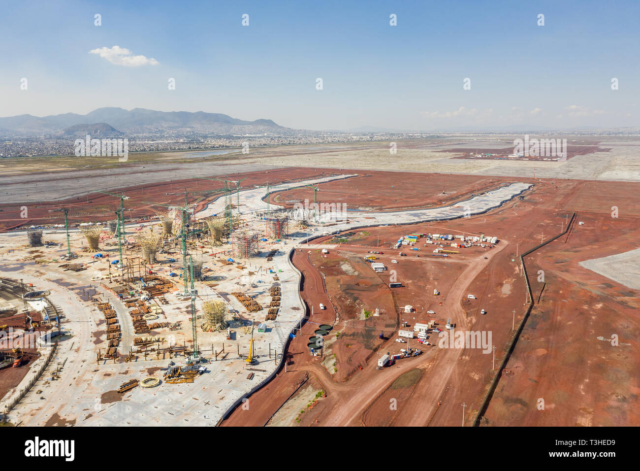 Aeropuerto de la ciudad de mexico hi-res stock photography and images ...