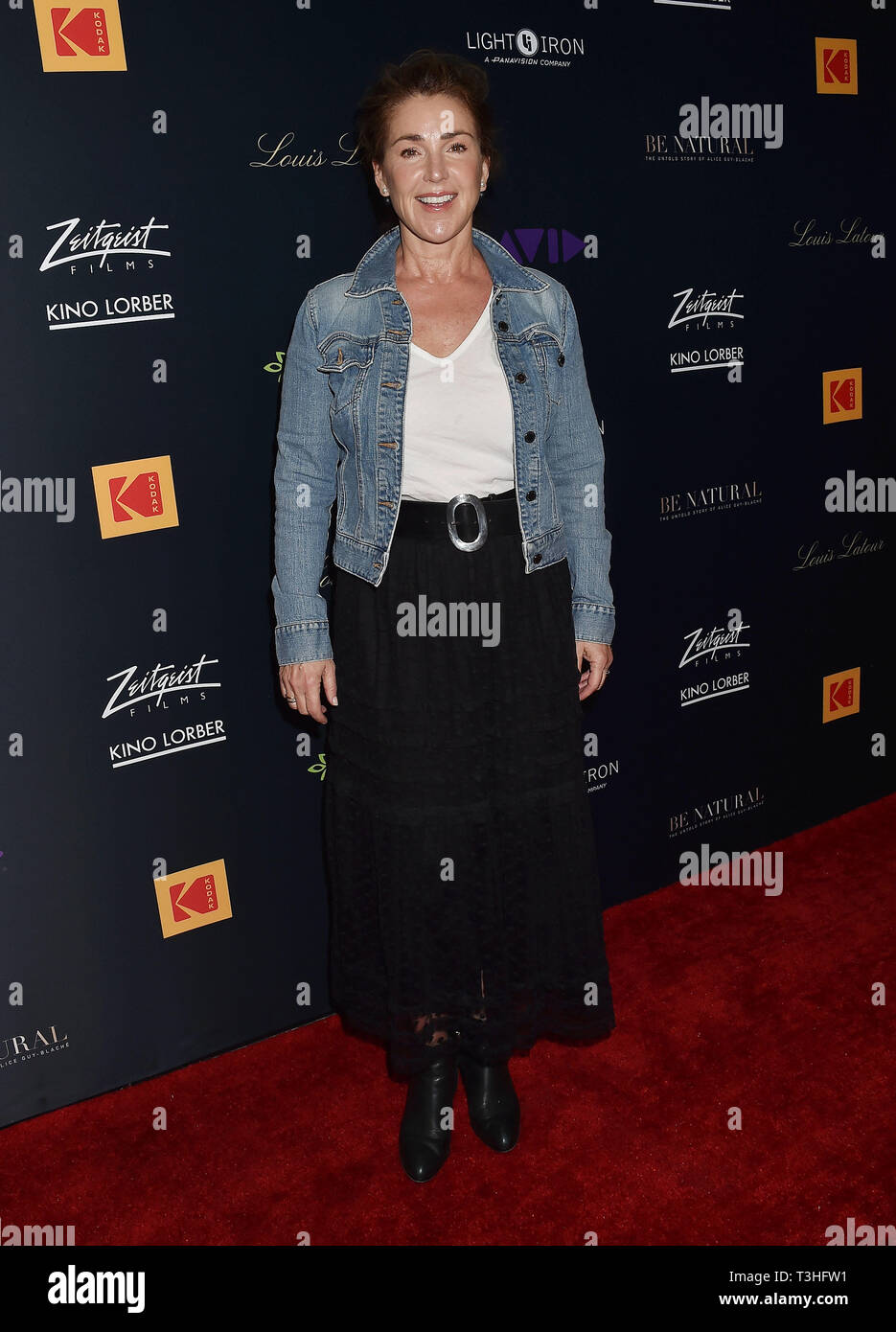 LOS ANGELES, CA - APRIL 09: Peri Gilpin attends the Los Angeles ...