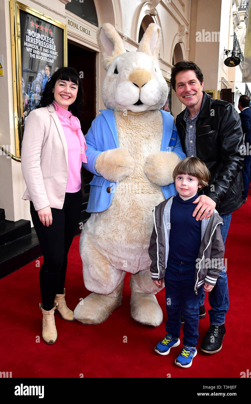 Neil Roberts (right) and Dianne Pilkington (left) attending the gala ...