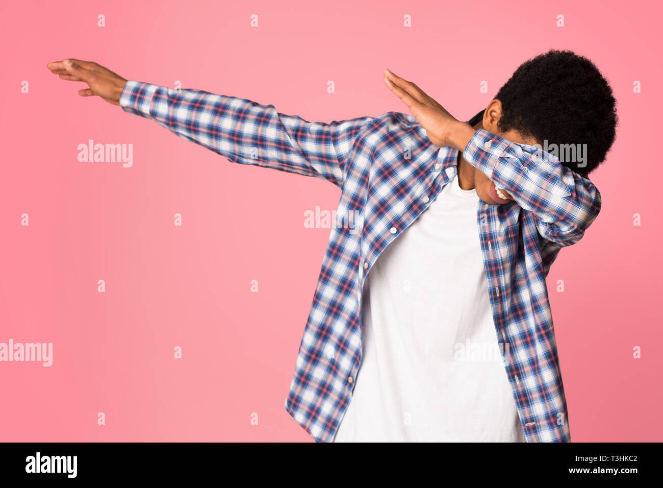 Dab gesture hi-res stock photography and images - Alamy