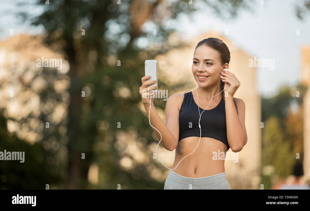 Runner Taking Selfie High Resolution Stock Photography and Images - Alamy