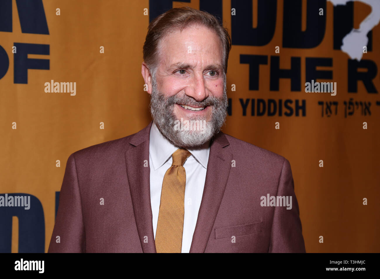 Fiddler on the roof musical broadway hi-res stock photography and ...