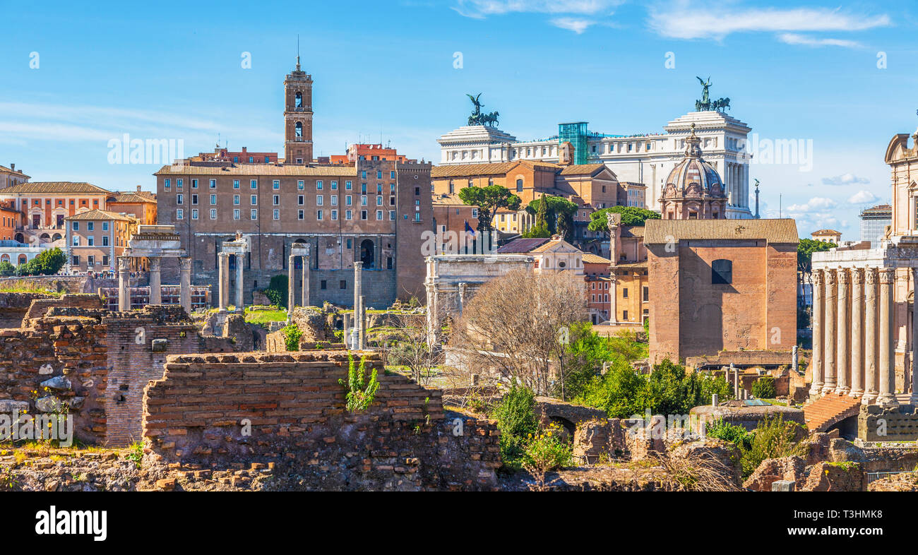 Sunny day rome hi-res stock photography and images - Alamy