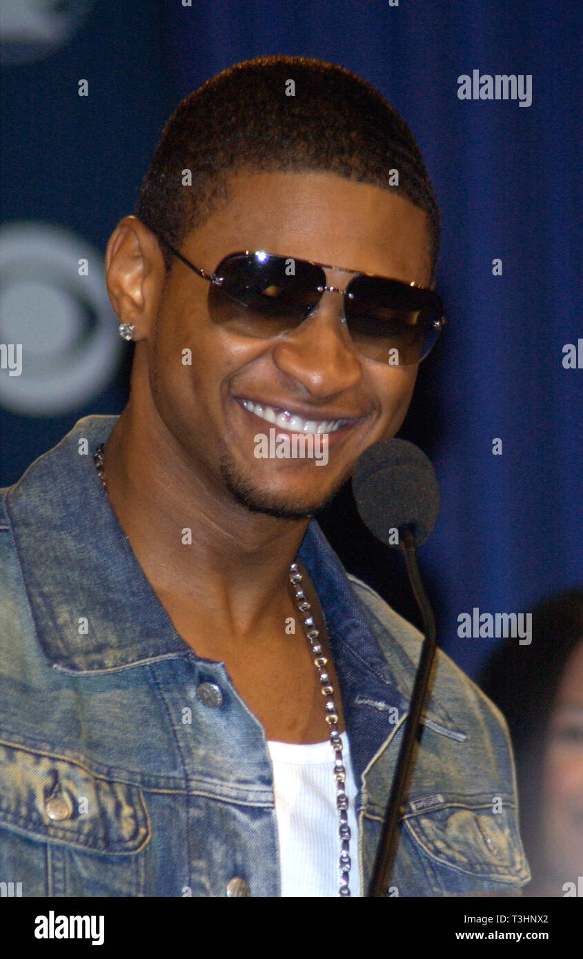 LOS ANGELES, CA. January 04, 2002: Singer USHER at the nominations ...
