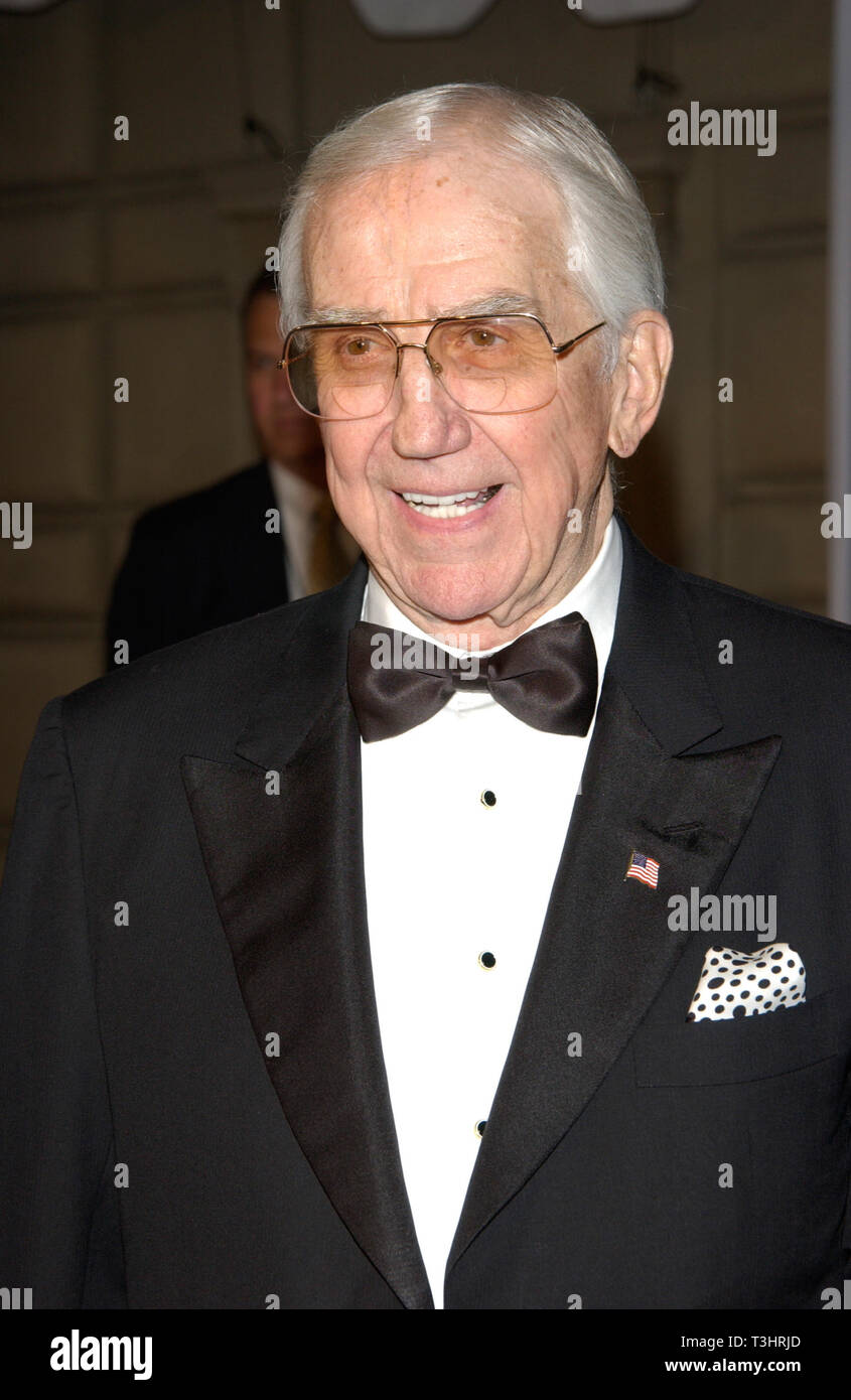 LOS ANGELES, CA. January 13, 2002: Former TV presenter ED McMAHON ...
