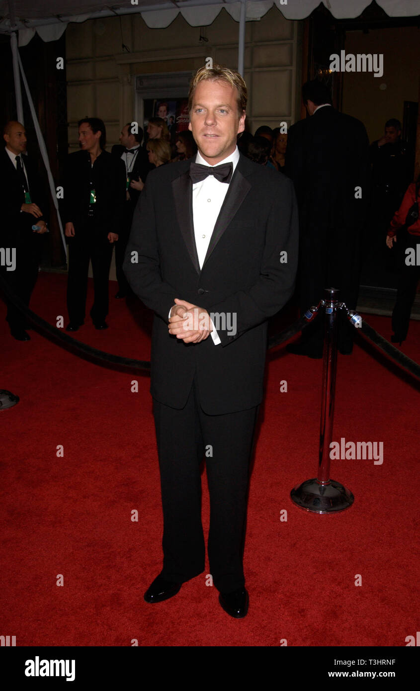 LOS ANGELES, CA. January 13, 2002: Actor KEIFER SUTHERLAND at the 28th ...