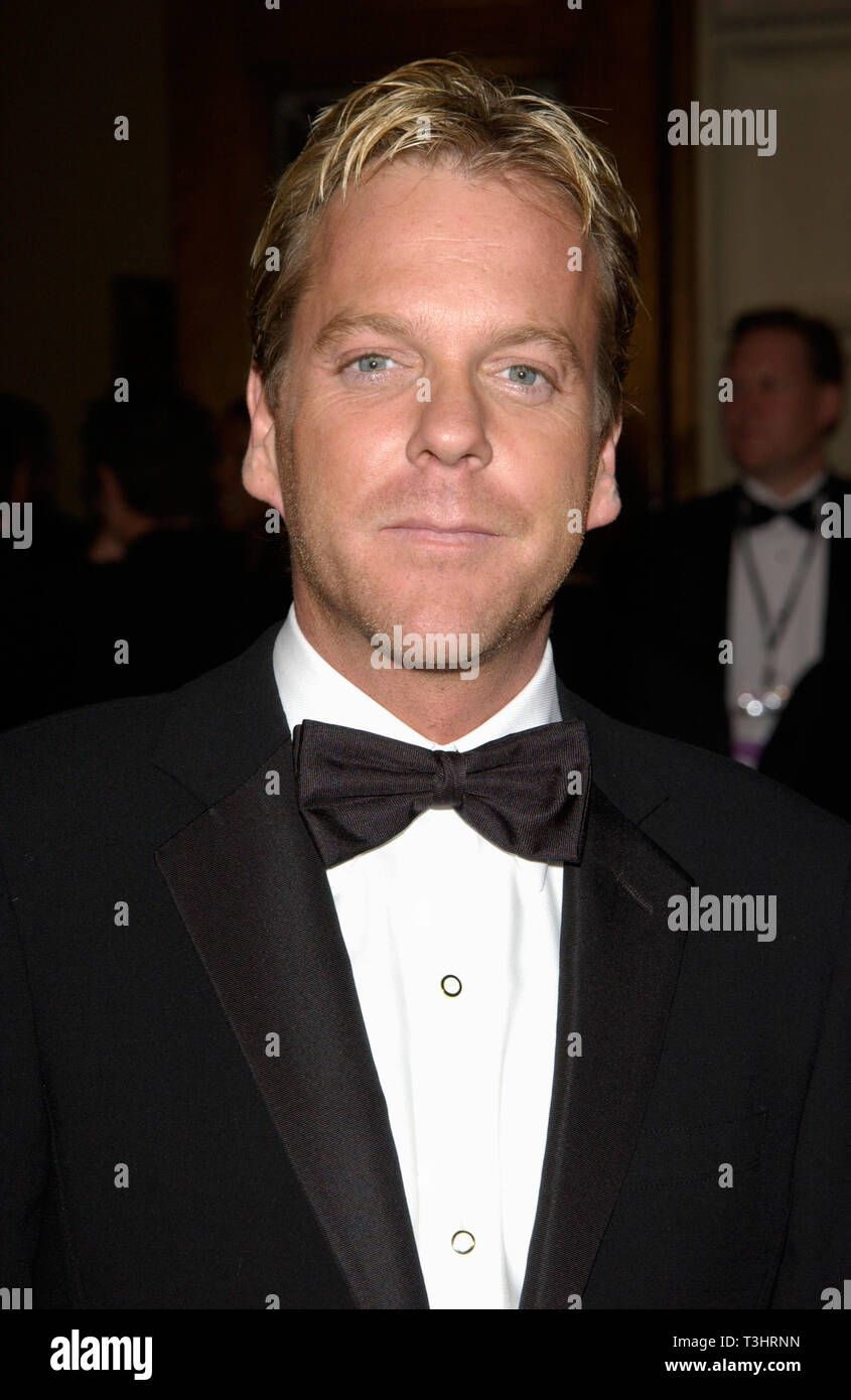 LOS ANGELES, CA. January 13, 2002: Actor KEIFER SUTHERLAND at the 28th ...