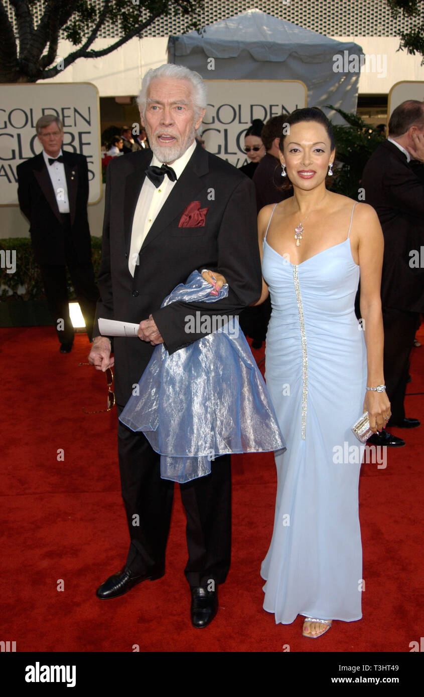 LOS ANGELES, CA. January 20, 2002: Actor JAMES COBURN & wife PAULA at ...