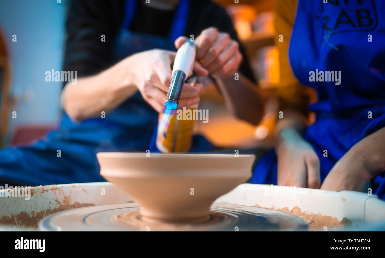 Potter burns jug gas hi-res stock photography and images - Alamy