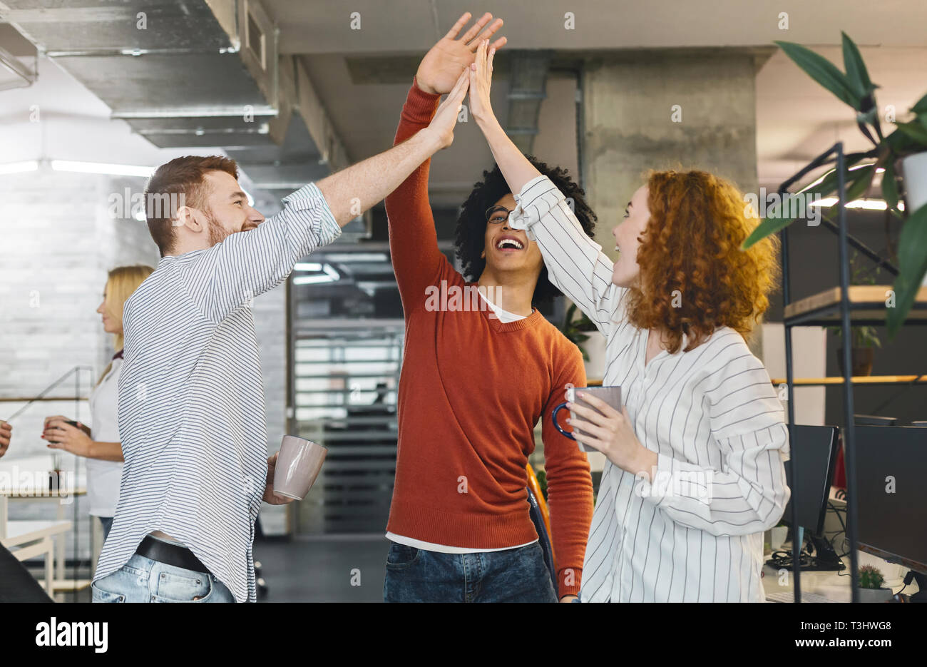 Business team having coffee hi-res stock photography and images - Alamy