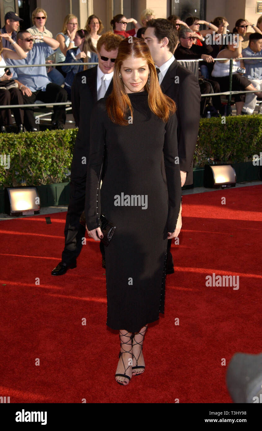 Los Angeles Ca March 10 2002 Actress Debra Messing At The 8th
