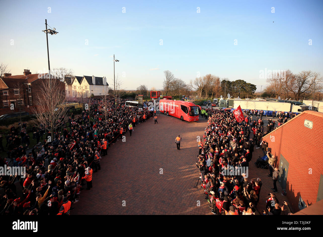 The Liverpool FC team bus arrives ahead of the UEFA Champions League ...