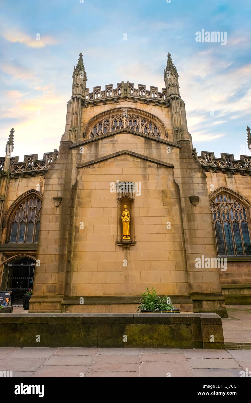 Cathedral of manchester diocese hi-res stock photography and images - Alamy