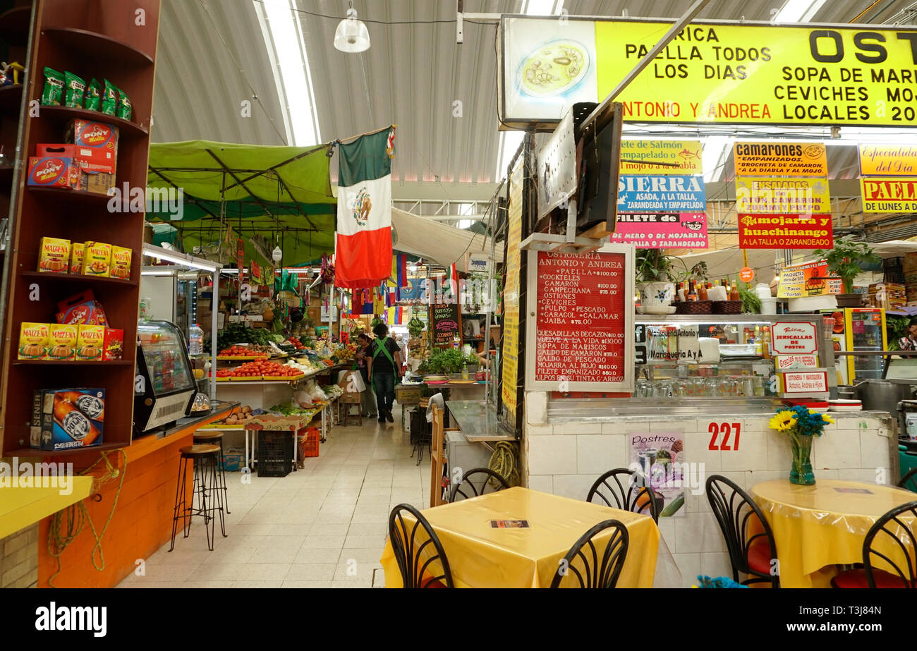 Mercado roma mexico city hi-res stock photography and images - Alamy