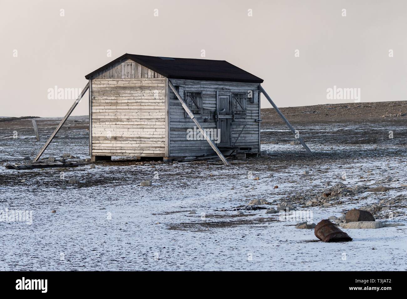 Swedish finnish research station kinnvika hi-res stock photography and ...
