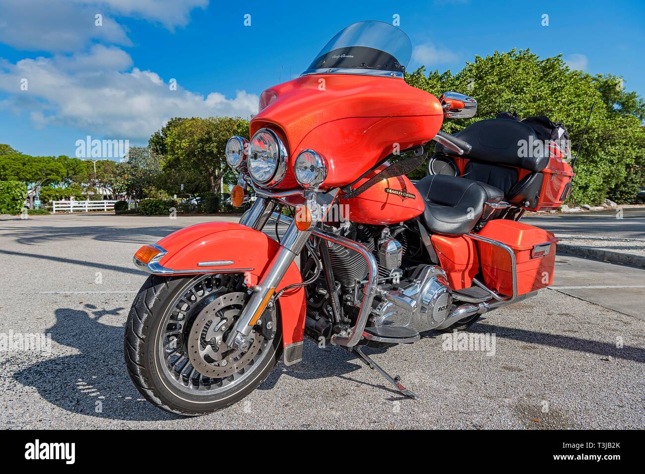 Red harley davidson in key west hi-res stock photography and images - Alamy