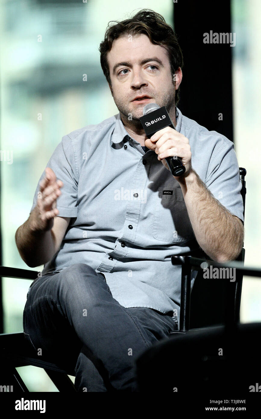 Drunk history tv series hi-res stock photography and images - Alamy