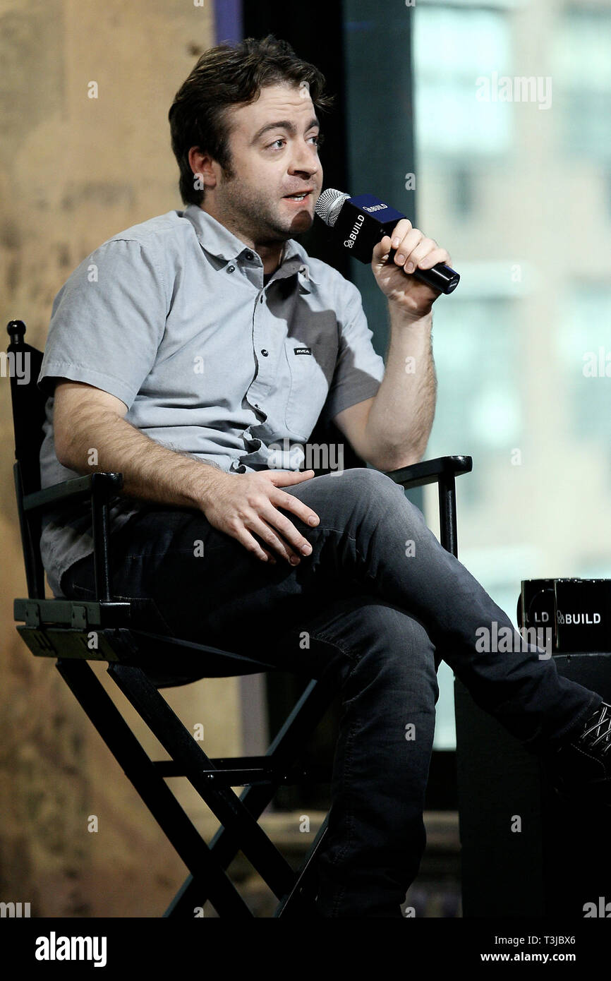 Drunk history tv series hi-res stock photography and images - Alamy