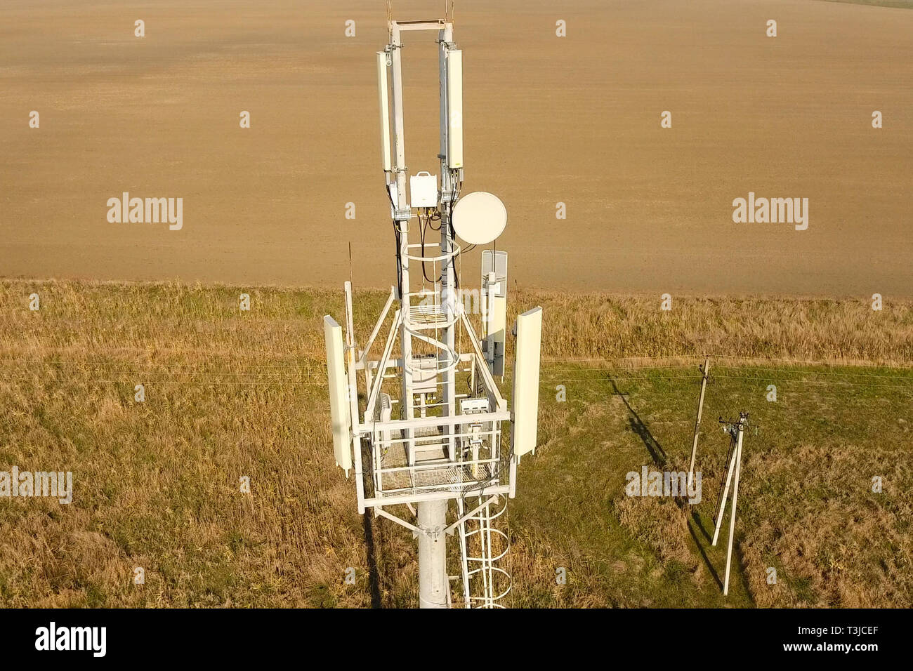 Cellular tower. Equipment for relaying cellular and mobile signal ...