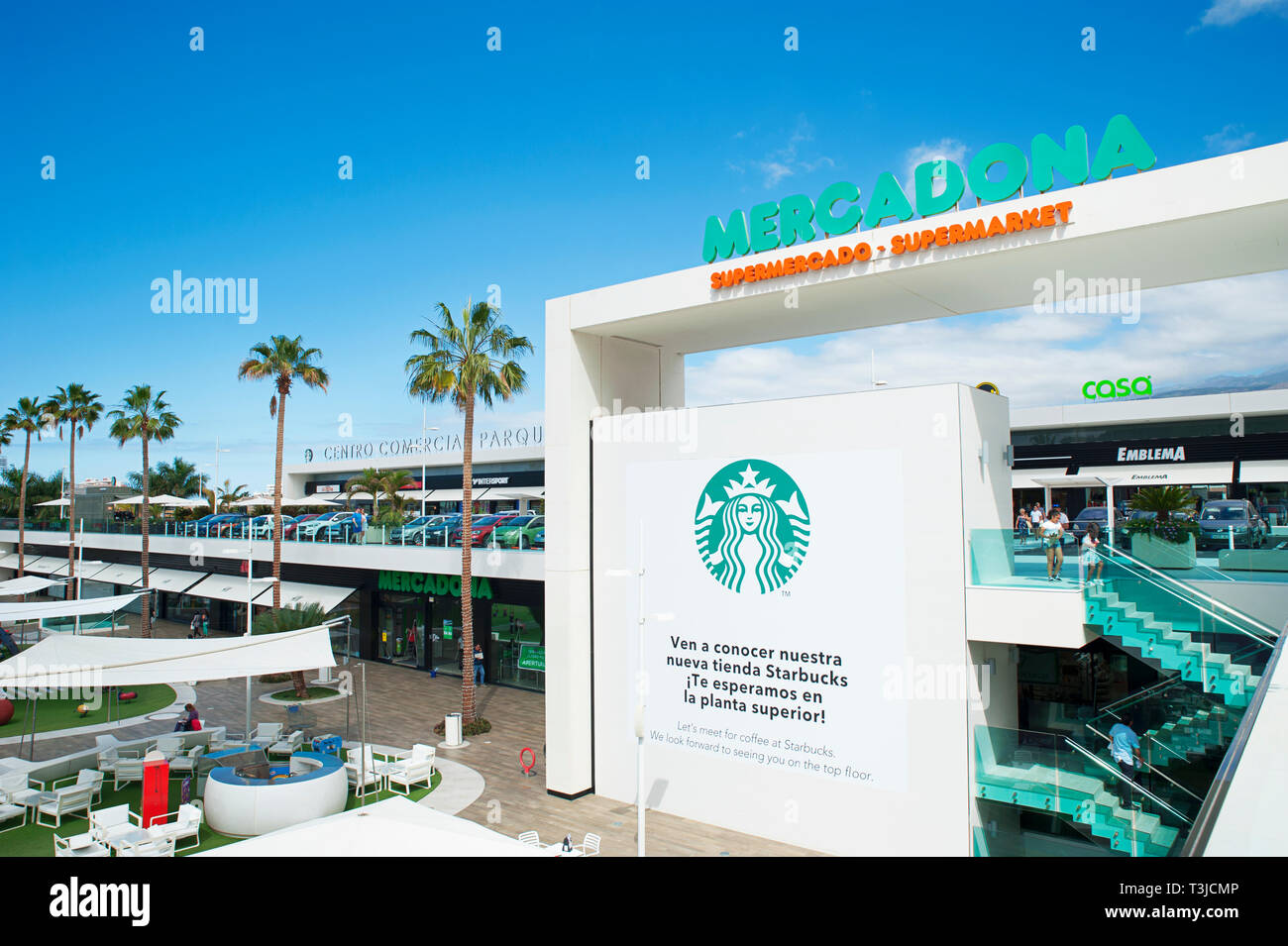 Centro Commercial Parque Santiago 6, Las Americas, outdoor space of the ...