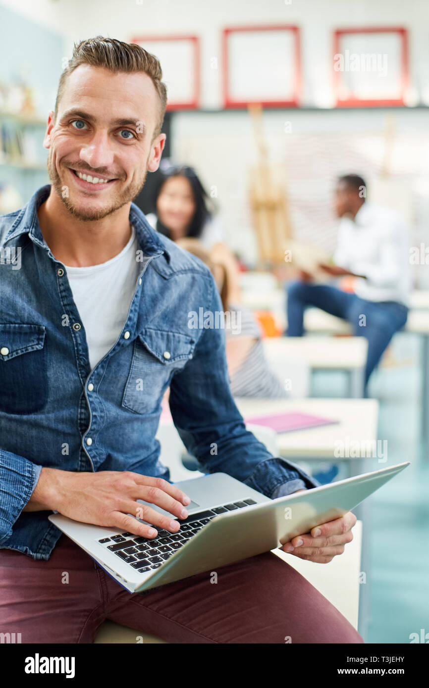 Entrepreneur man hi-res stock photography and images - Alamy