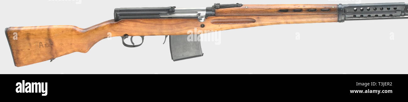 SERVICE WEAPONS, RUSSIA, automatic rifle Tokarev model 40, calibre 7,62 ...