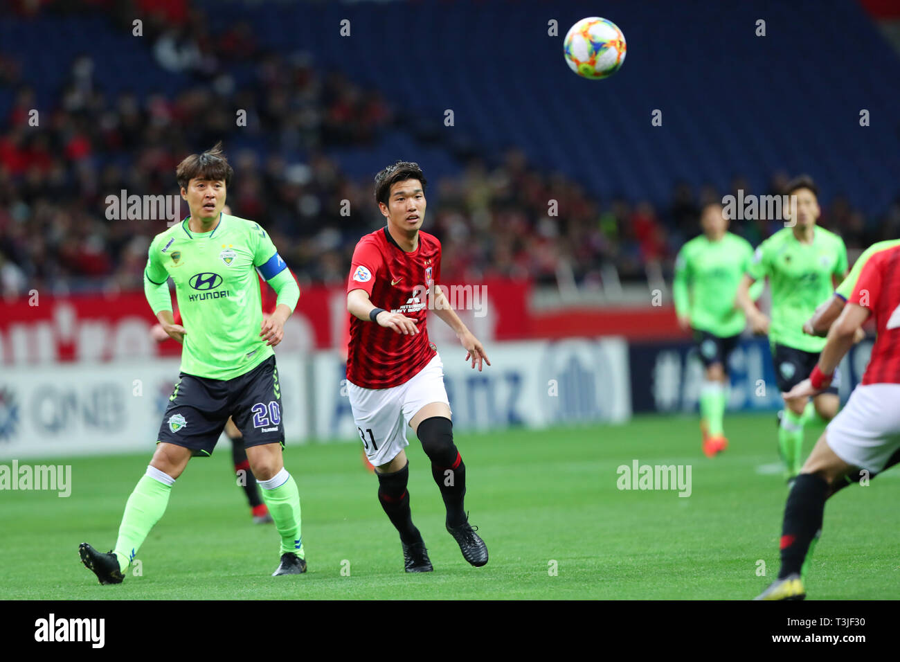 Saitama, Japan. 9th Apr, 2019. (L-R) Lee Dong Gook (Jeonbuk), Takuya ...