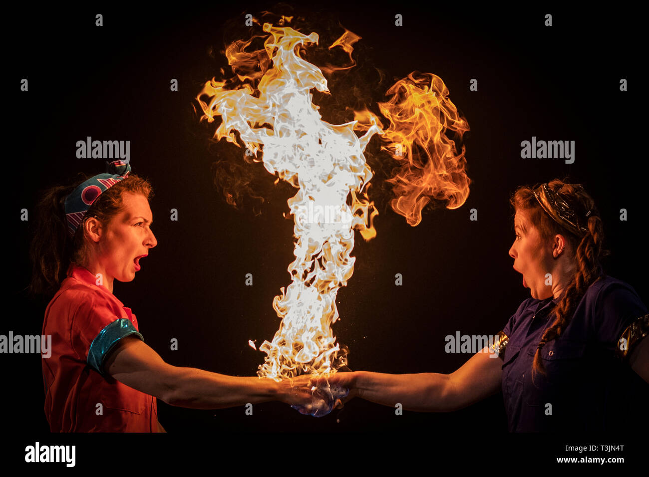 Circus Women High Resolution Stock Photography and Images - Alamy