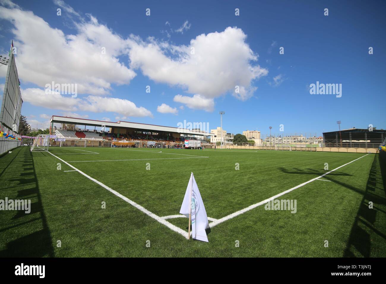 (190410) -- GAZA, April 10, 2019 (Xinhua) -- Photo taken on April 10 ...