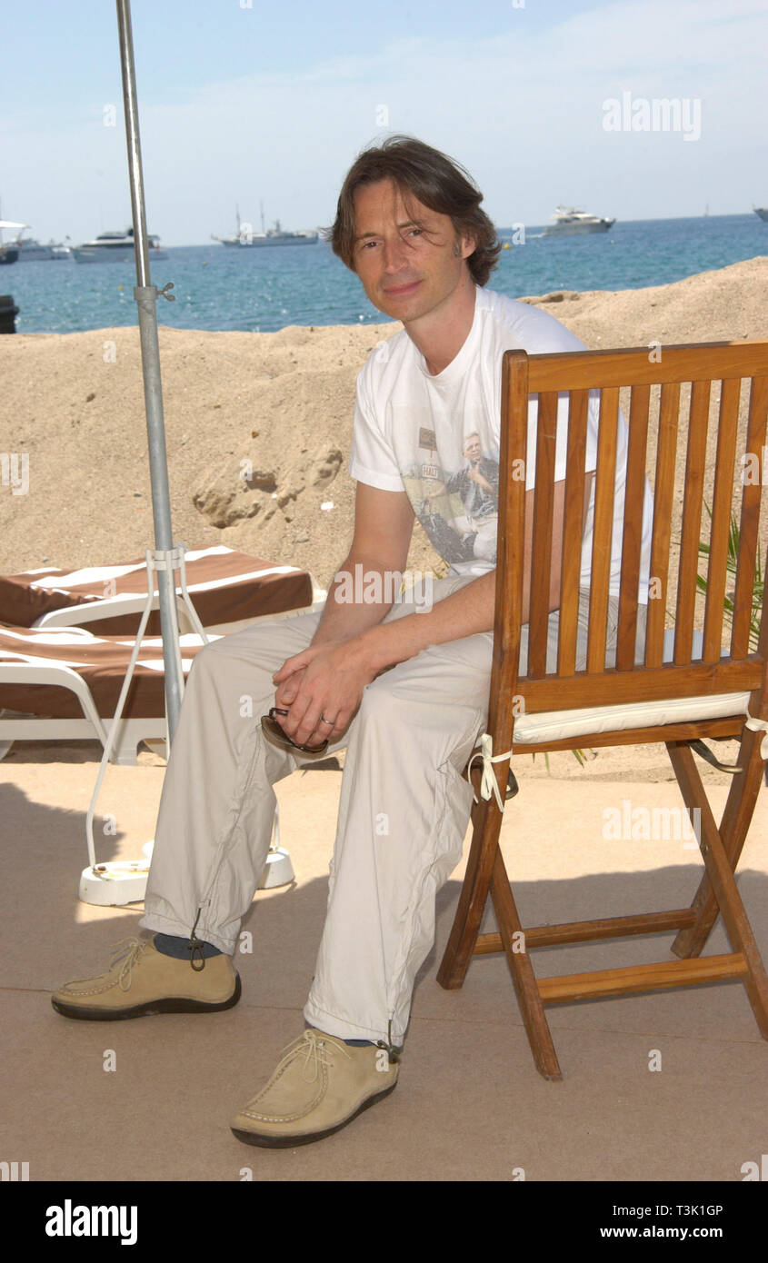 CANNES, FRANCE. May 21, 2002: Actor ROBERT CARLYSLE at the Cannes Film ...