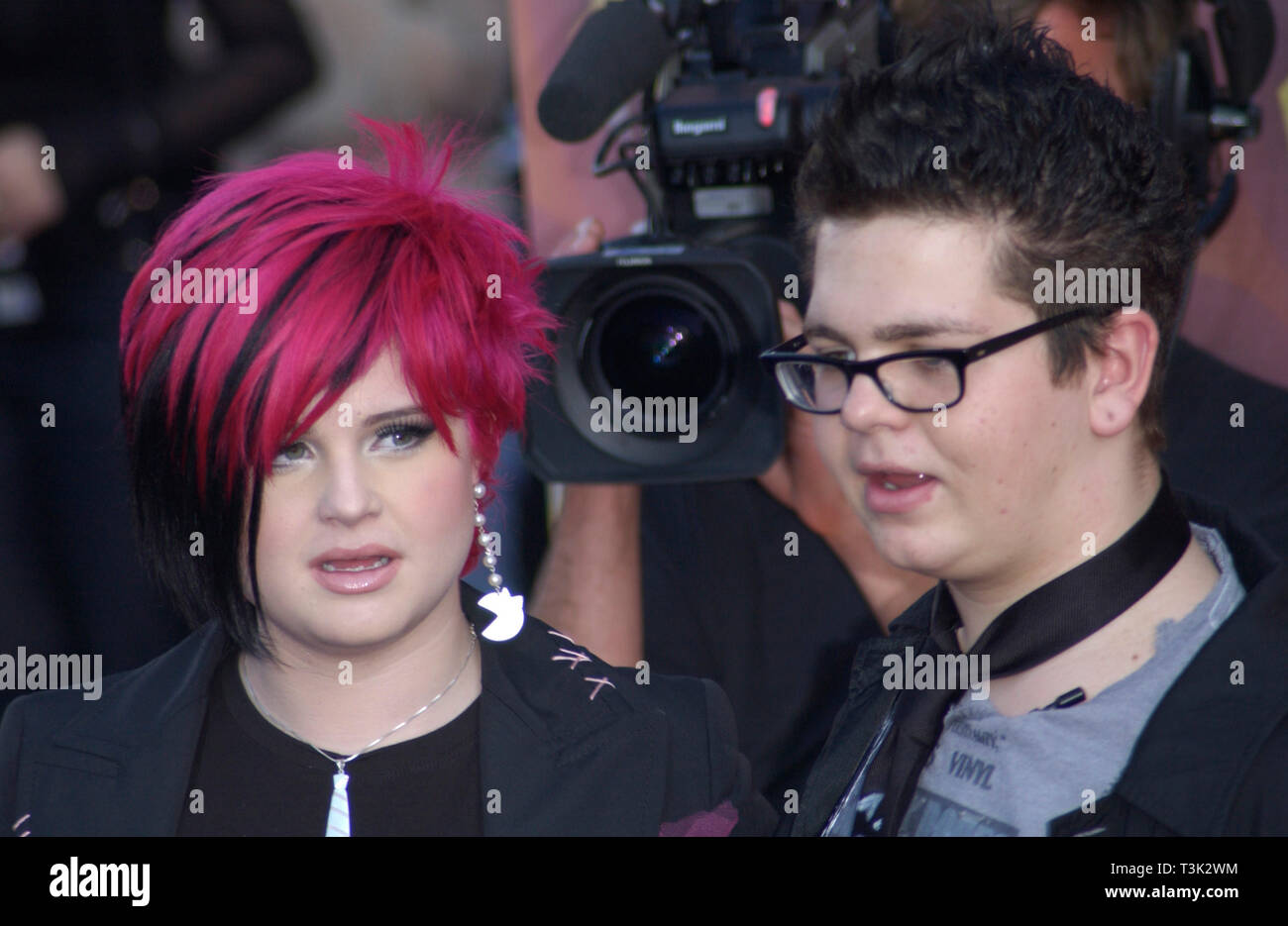 Kelly osbourne 2002 mtv movie hi-res stock photography and images - Alamy
