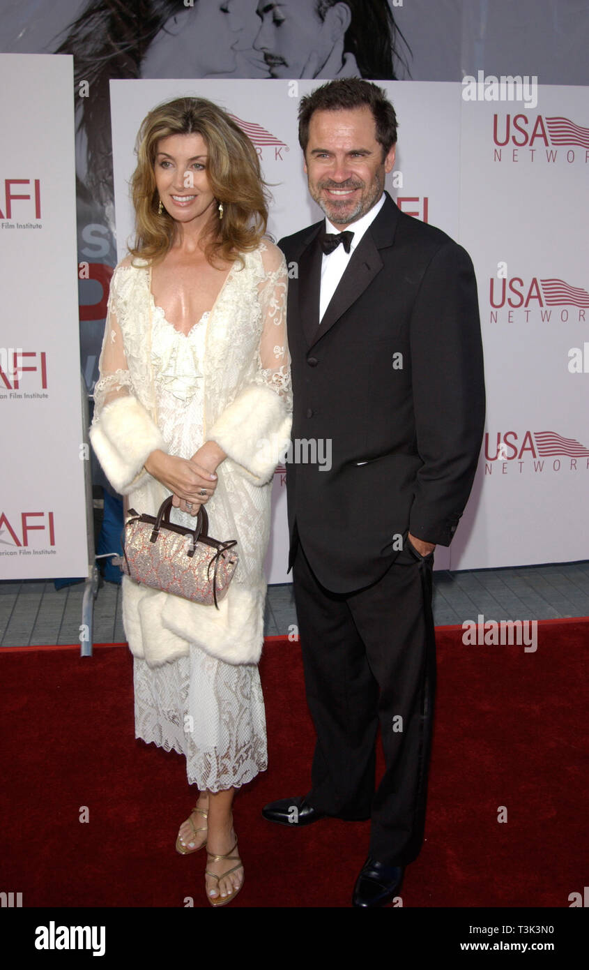 LOS ANGELES, CA. June 12, 2002: Comedian DENNIS MILLER & date at the ...