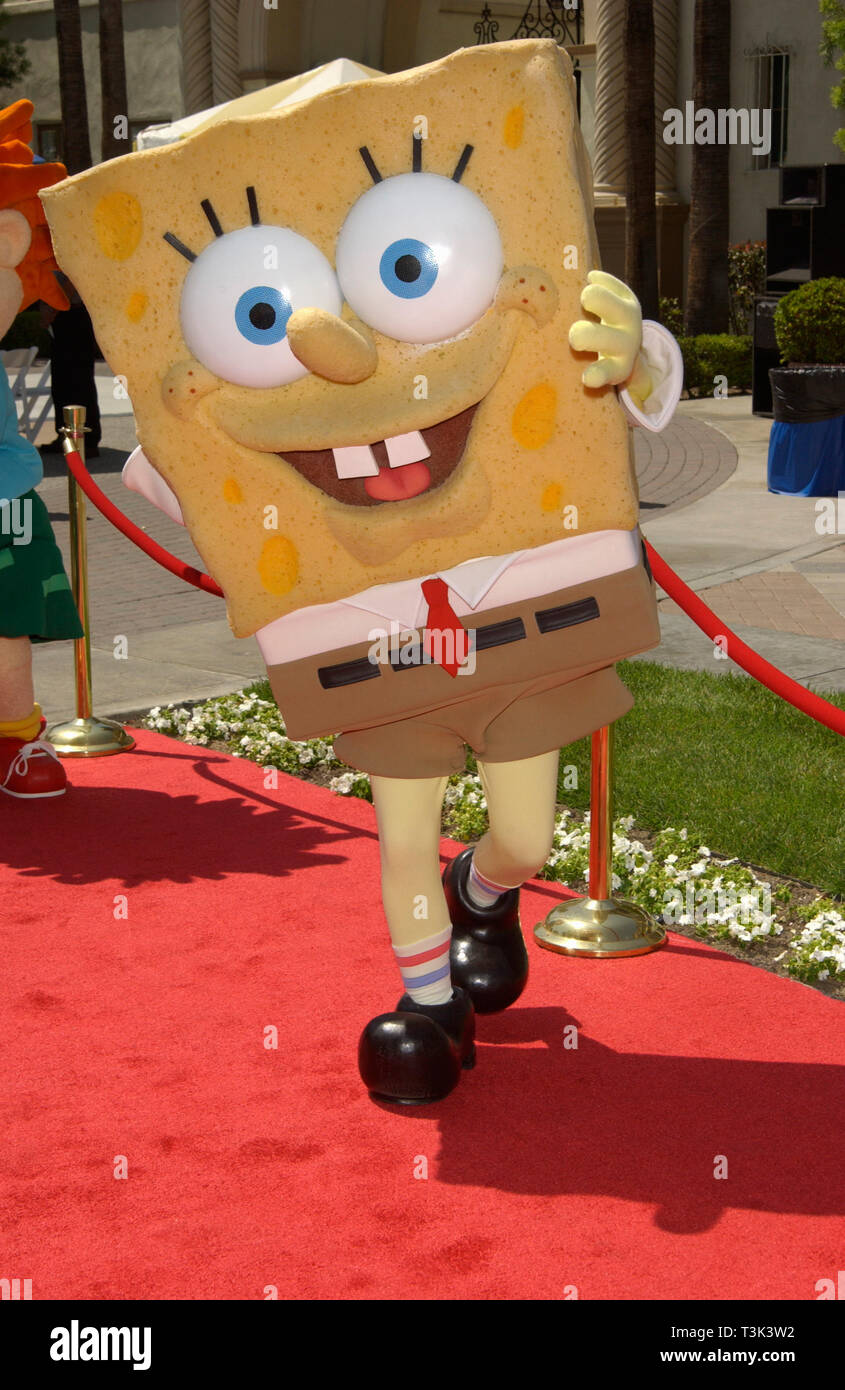 LOS ANGELES, CA. June 23, 2002: SPONGEBOB SQUAREPANTS at the Hollywood ...