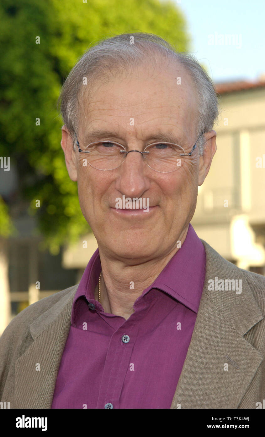 LOS ANGELES, CA. July 15, 2002: Actor JAMES CROMWELL at the world ...