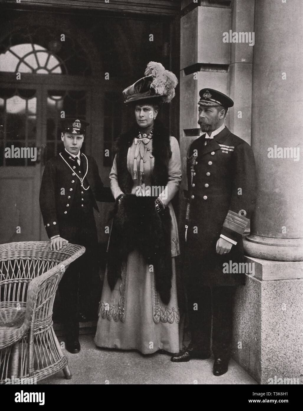 King George and Queen Mary with their son Prince Edward, May 1910 ...
