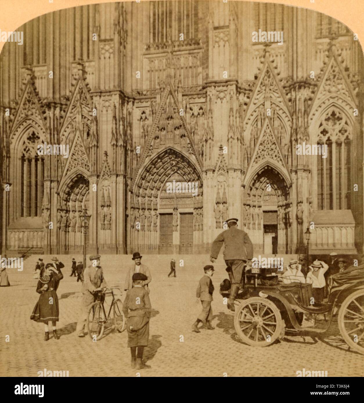 'Main portal and elaborately ornamented façade, Cathedral, Cologne ...