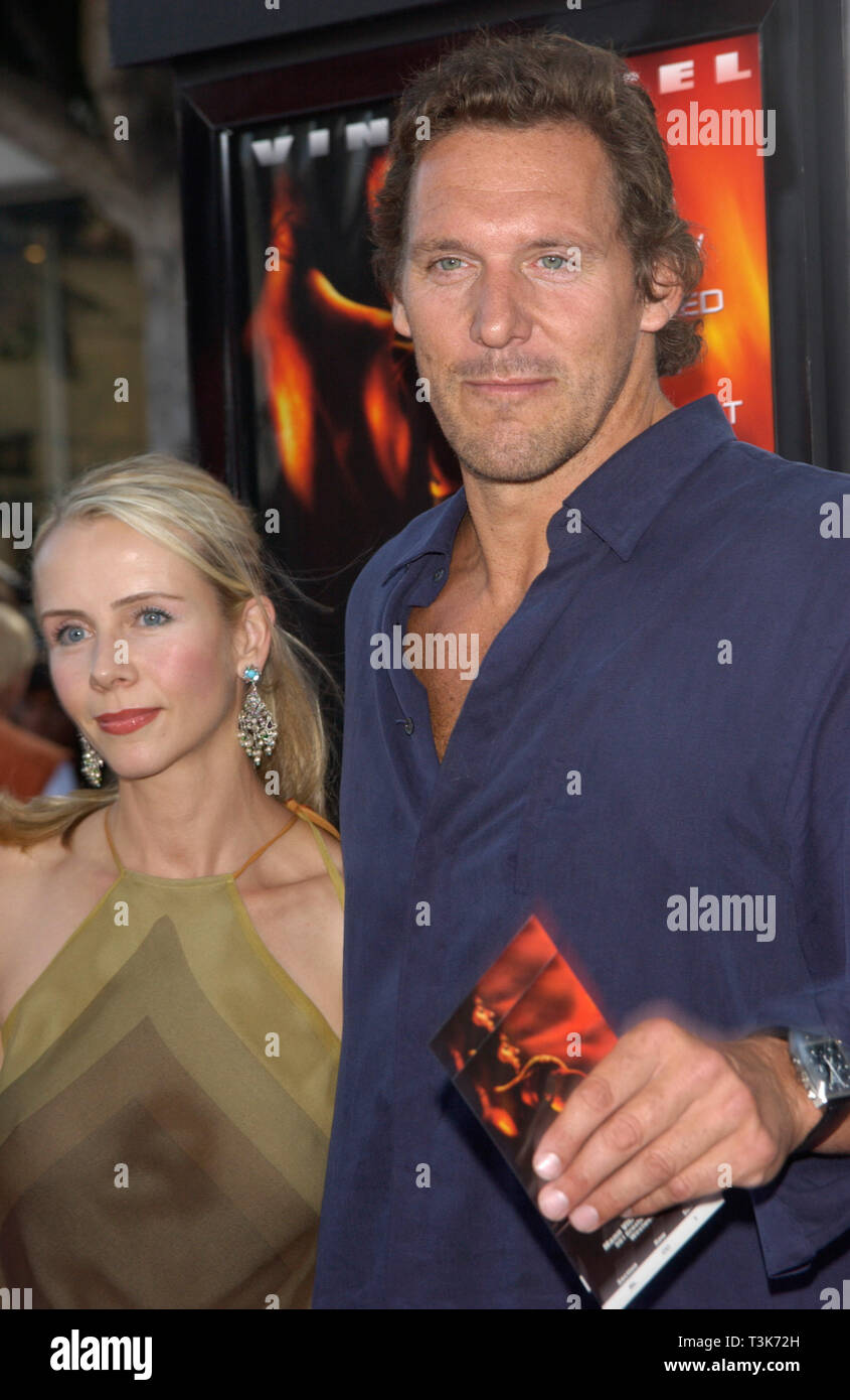 LOS ANGELES, CA. August 05, 2002: Actor RALPH MOELLER at the world ...