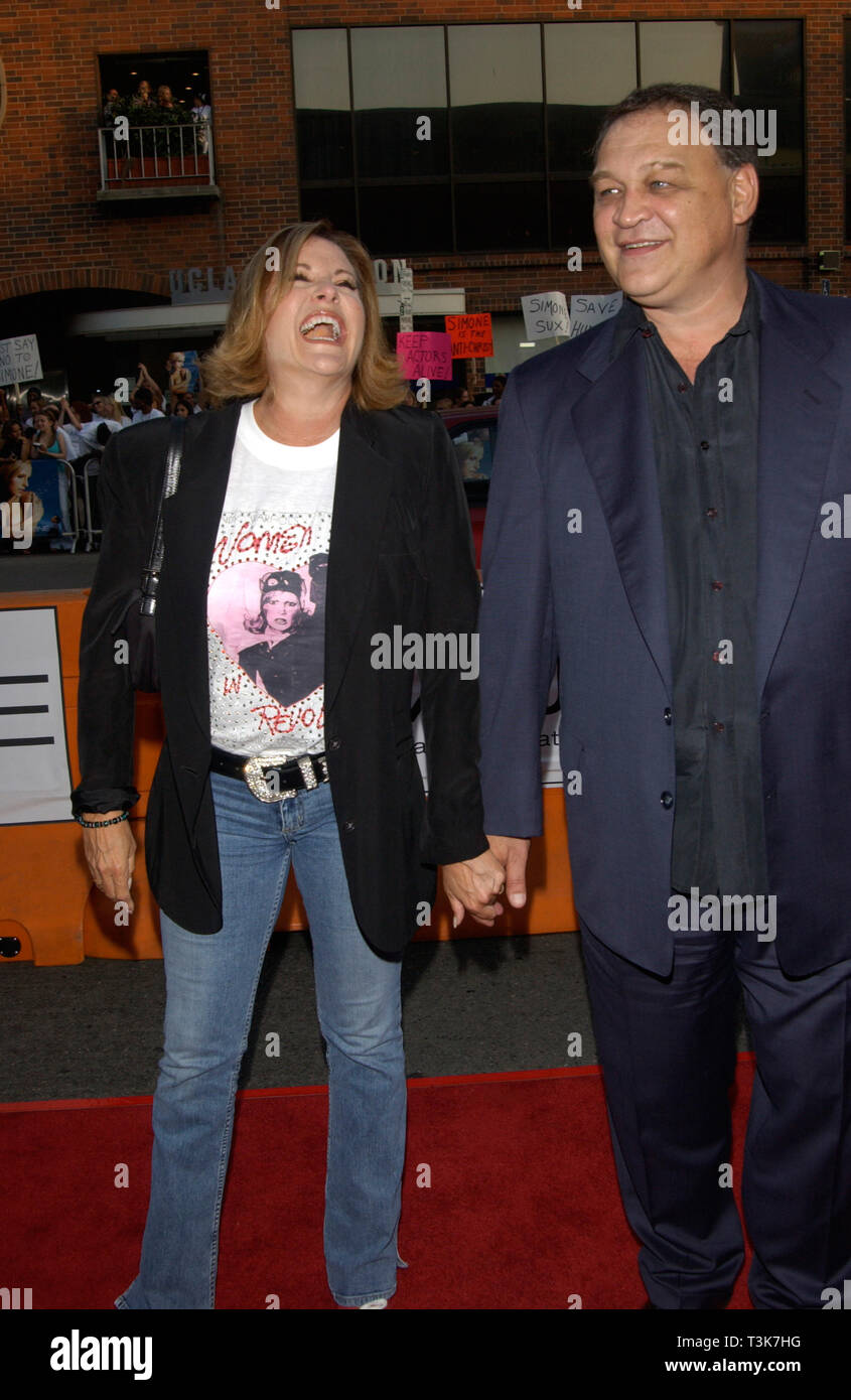 Oross hi-res stock photography and images - Alamy