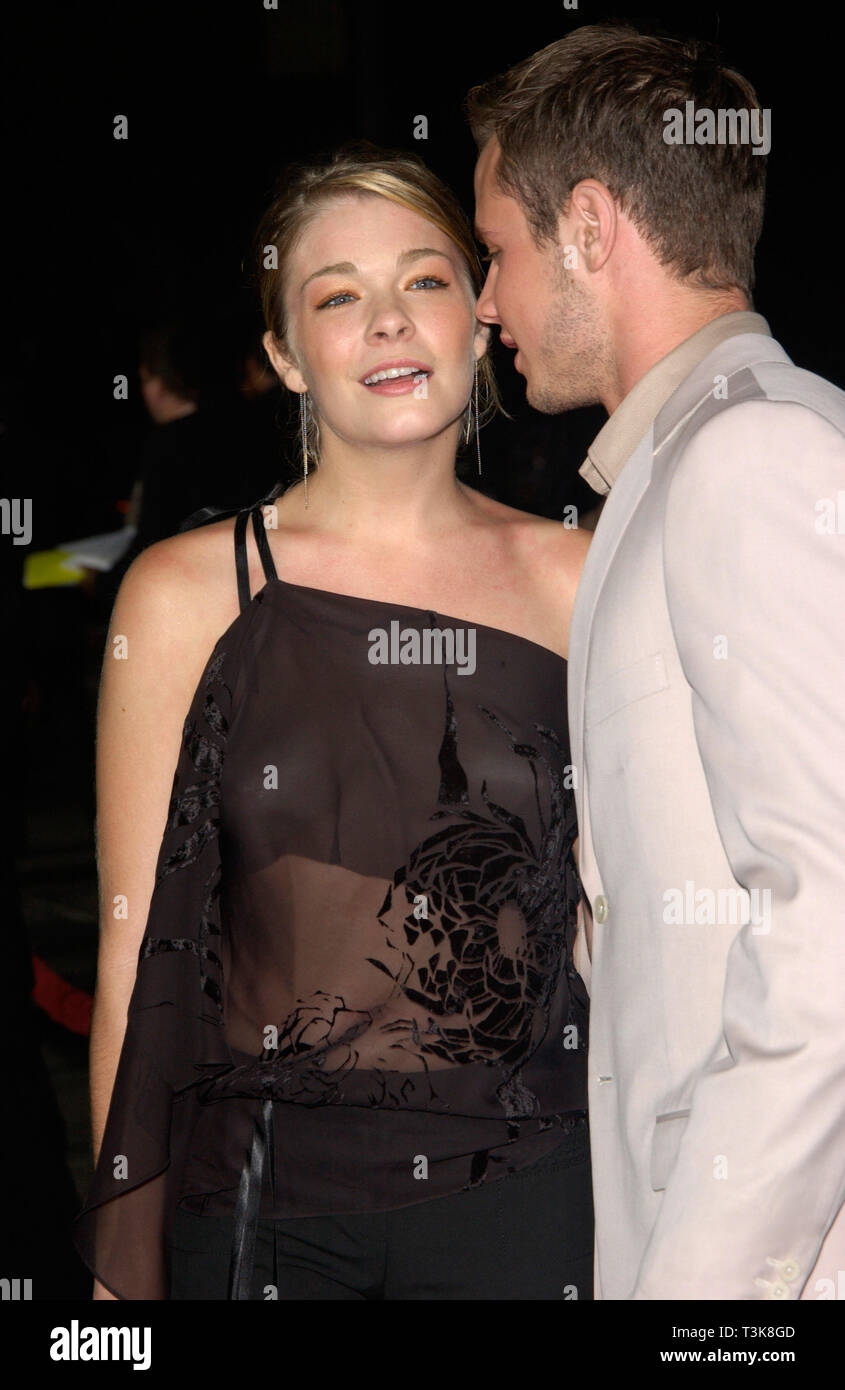 LOS ANGELES, CA. September 17, 2002: Singer LEANN RIMES & husband at ...